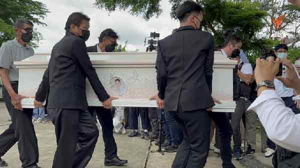 Tangmo remains cremated mother: daughter is back - iNEWS