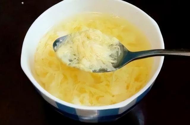 "Boiled water for eggs" dripping sesame oil, insist on drinking for ...