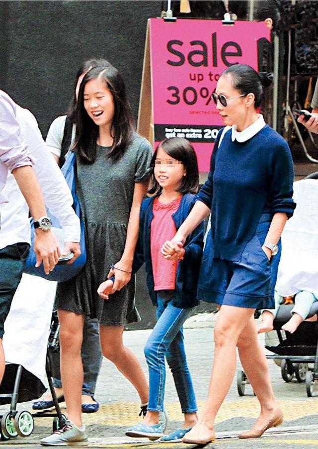 Queen Peng Ling's daughter is so beautiful! She showed off her perfect ...