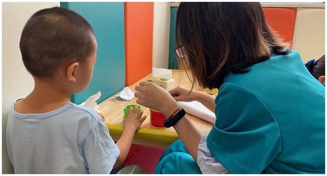 How to train autistic children to eat?Master these tricks properly - iNEWS