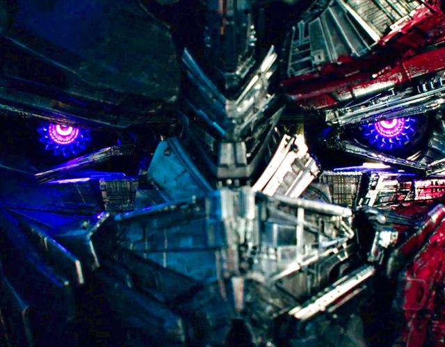 How many secrets are the Transformers' eyeballs hiding? - iNEWS