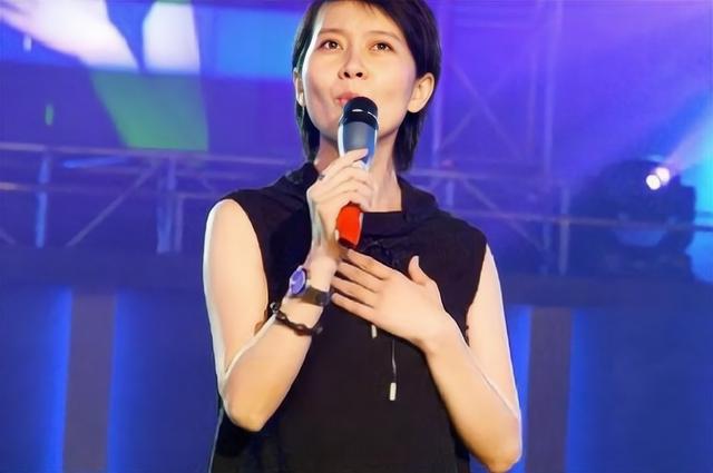 Singer Gan Ping: I would rather quit the circle and marry Li Bing, the ...
