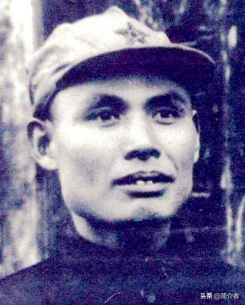 A modern figure in Hunan Province, Zhang Ziyi, an untitled general who ...