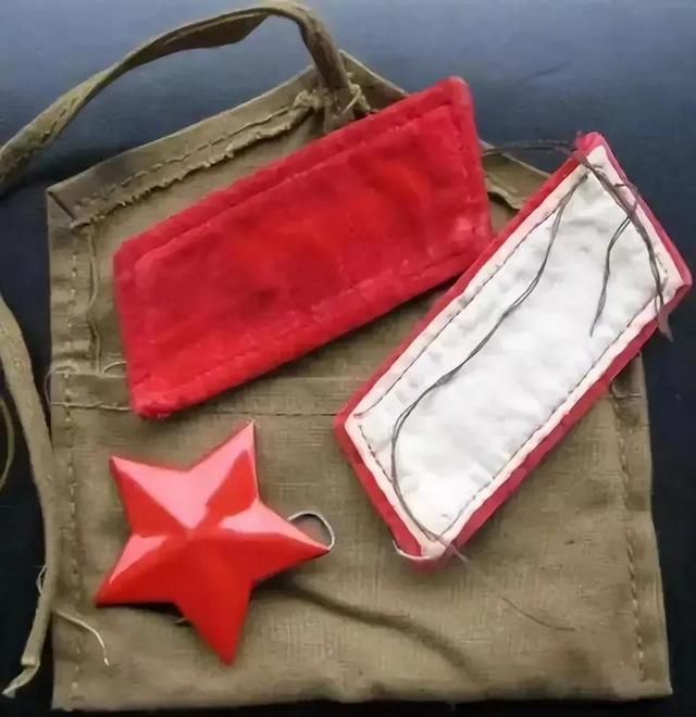 A small sewing kit, let us soldiers learn "needlework" - iNEWS