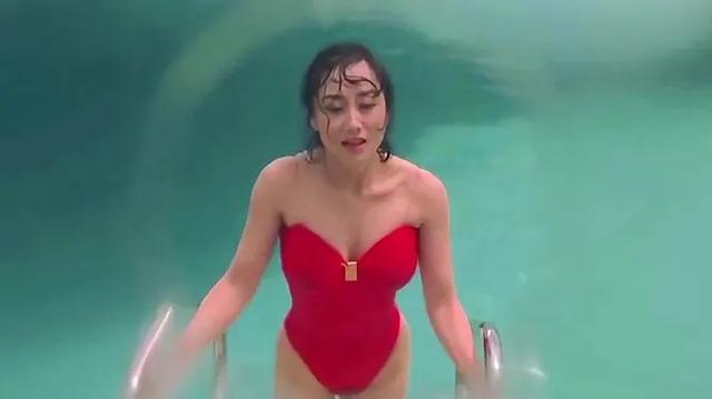 Sexy stunner Lizhi: Because of being too prominent, he was rejected by his Hong Kong ...