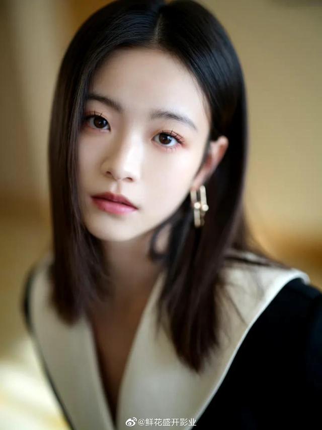 Li Gengxi's beautiful picture - iNEWS