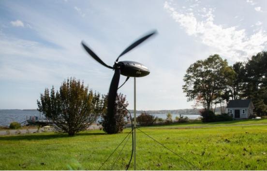 Hang the power bank!A must-have portable wind turbine for camping ...