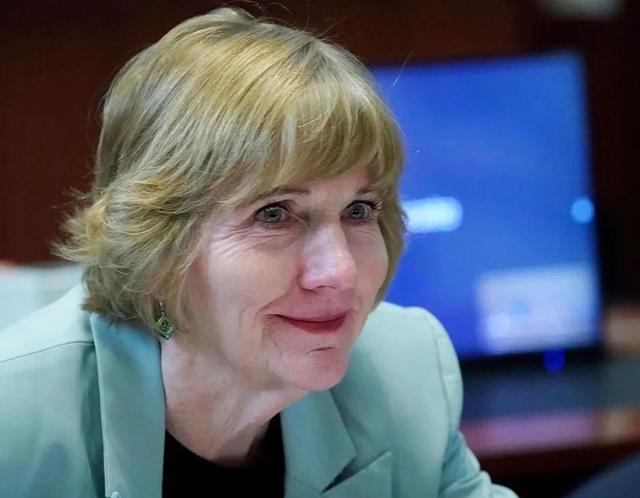 The top lawyer who spent 40 million yuan in Amber secretly cried. He ...