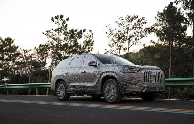 Looking forward to new surprises!In the end, who is the "flower" of ...