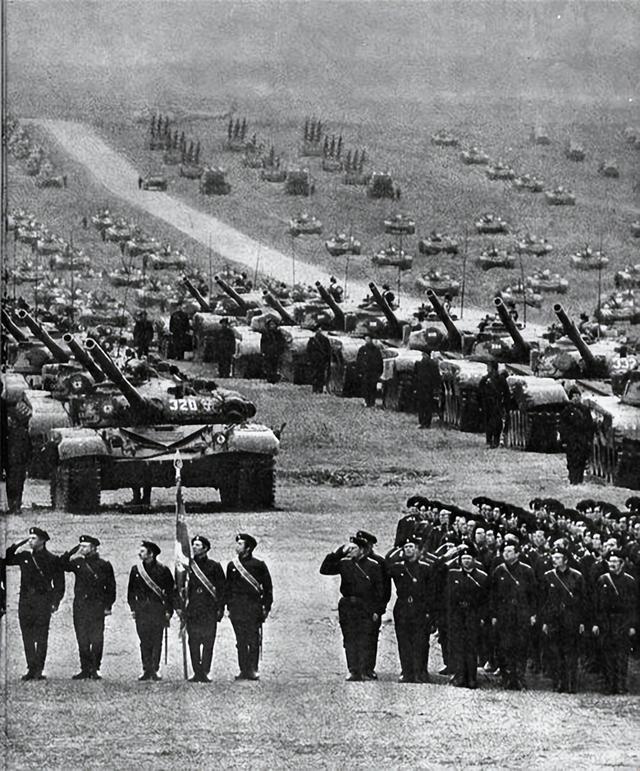 The Cold War between the United States and the Soviet Union ...