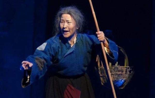 When I was young, I didn't know Mrs. Xianglin, but I was already a ...