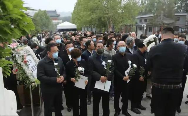 The cross talk master Li Jianhua left, the stars bid farewell at the ...