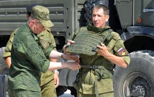 The Russian army praised the Chinese body armor, which can block ...