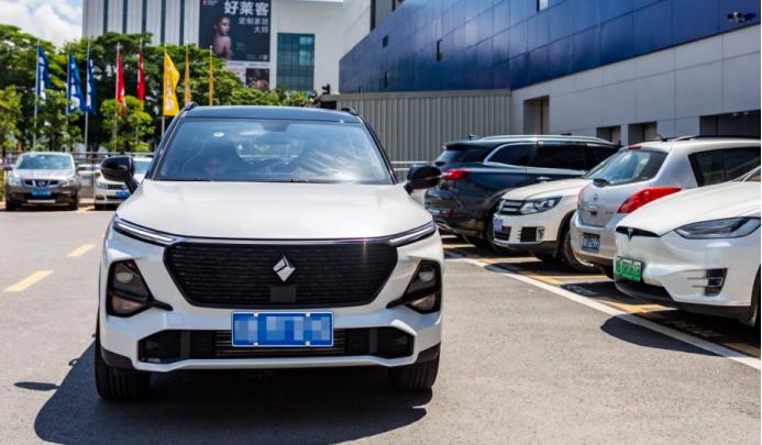 The new Baojun RS-3 is only sold for 90,000 yuan, and it is like ...