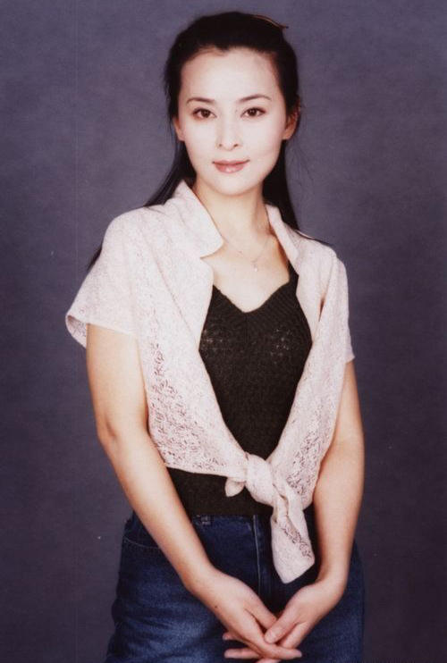 He Yin: After 13 years of holding red, Huang Zhizhong was abandoned ...