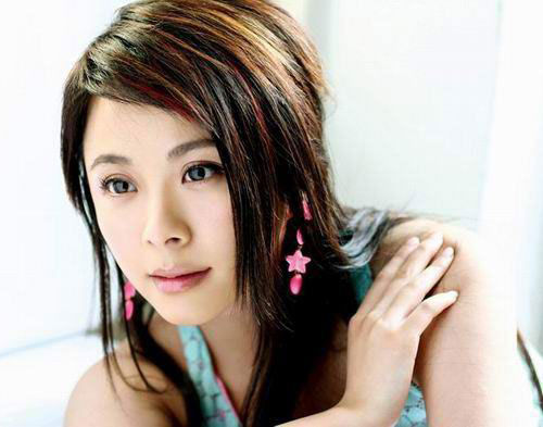 Yang Ruoxi: At the age of 18, he chased after Liu Wei, who was 23 years ...