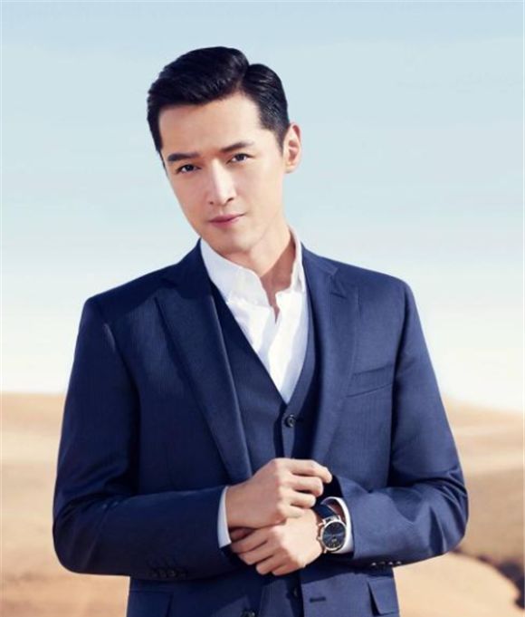 In 2006, Hu Ge was disfigured in a car accident and his assistant Zhang ...