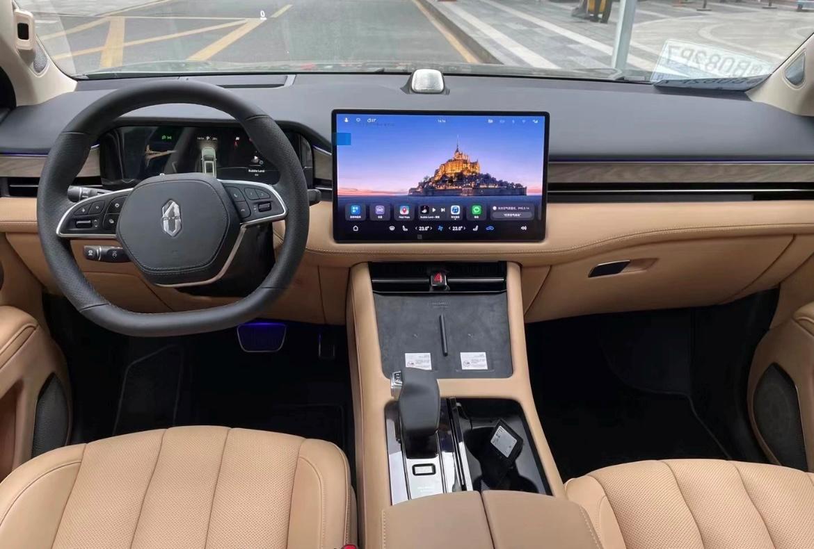 Equipped with lidar and equipped with Huawei's high-end smart driving ...