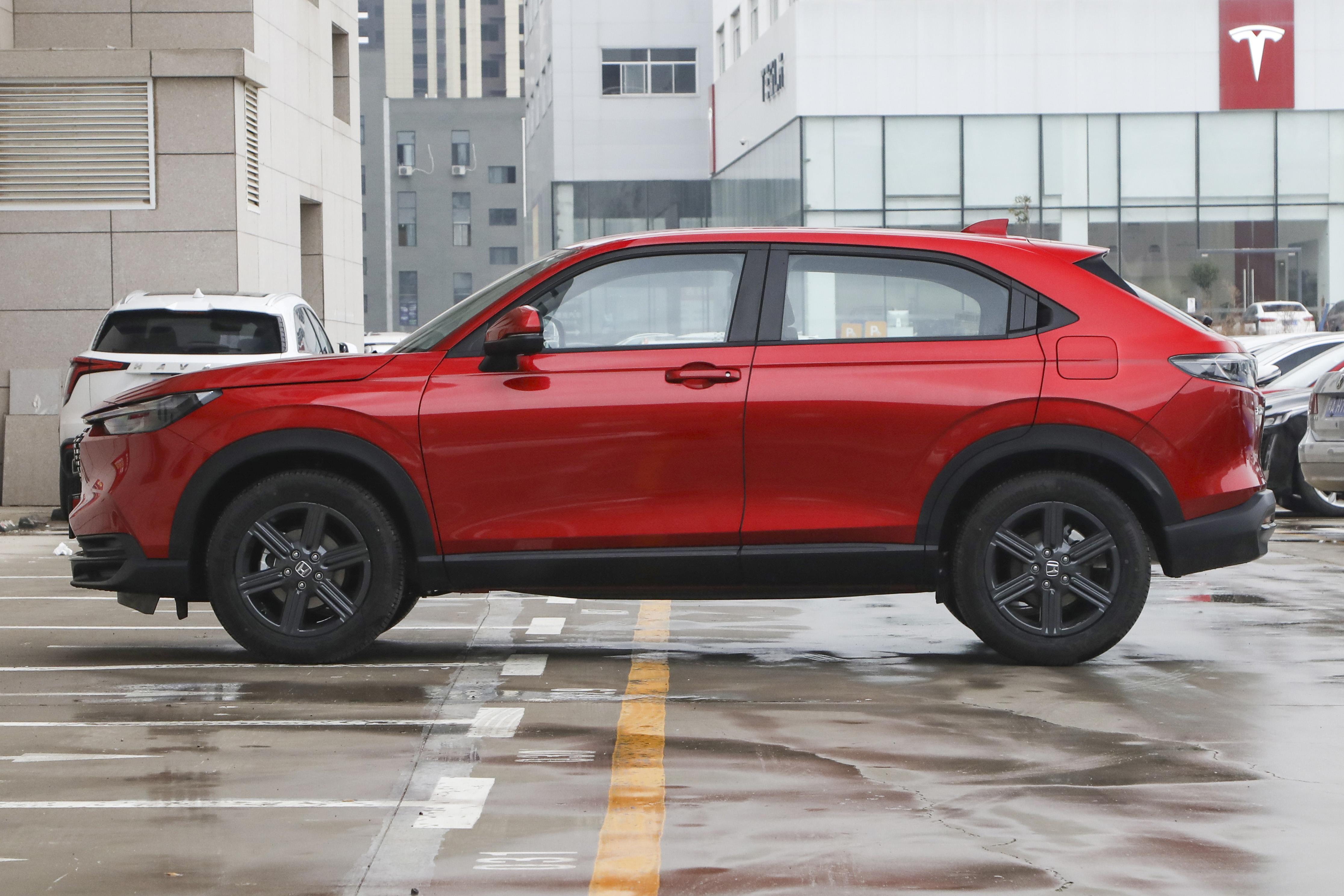 How about the price/performance ratio of Honda XRV in terms of ...