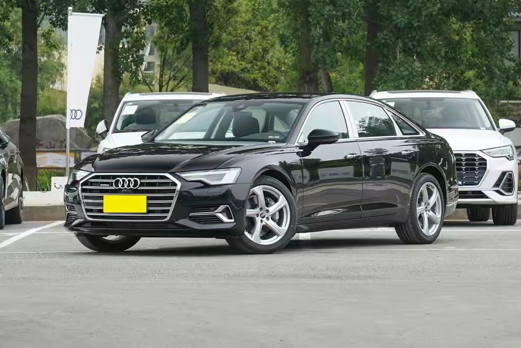 The luxury C-class car of IKEA and IKEA has a drop of nearly 70,000, and it is also equipped ...