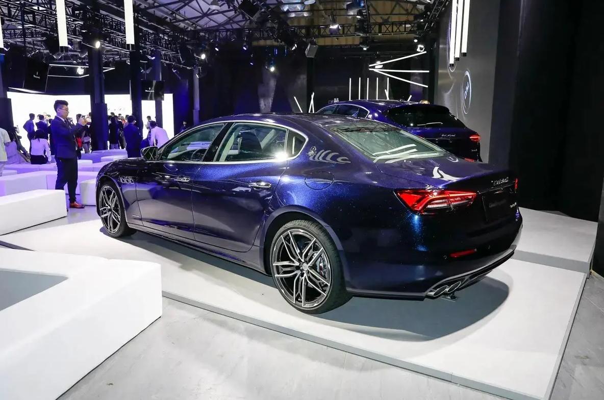 New Maserati President launched with 3.0T V6 engine - iNEWS