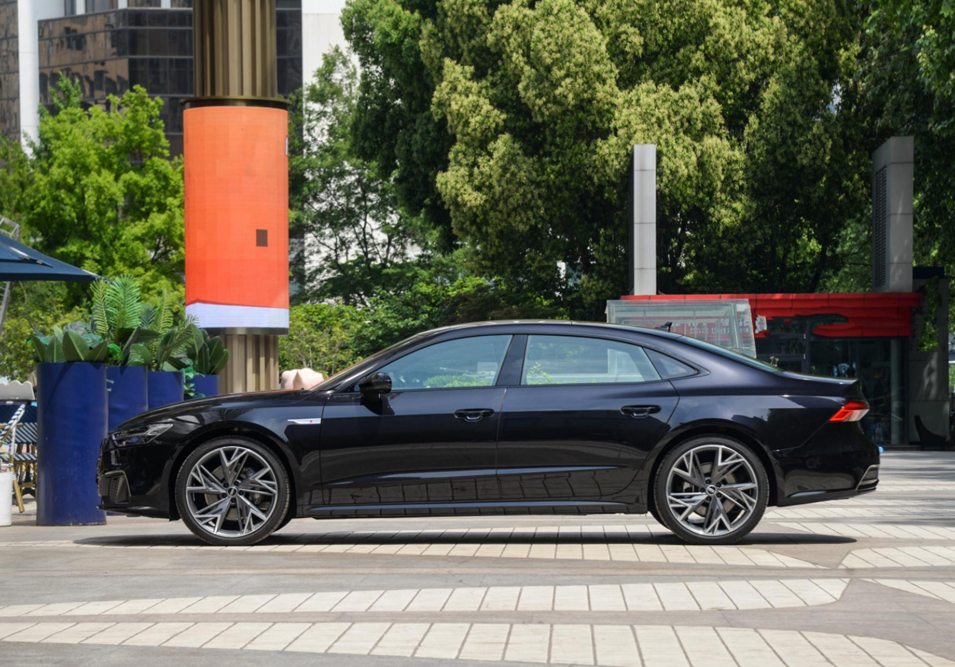 Audi A7L: I have dropped to 386,700, do you still think I am old ...