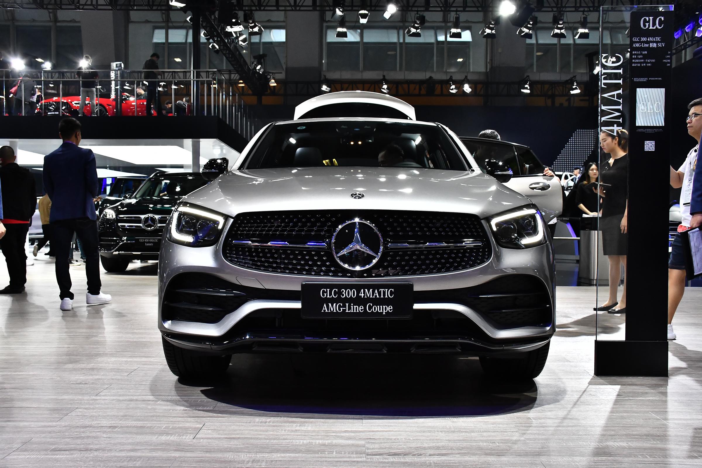 High value + luxurious interior!Mercedes-Benz's new GLC coupe SUV with 2.0T+9AT bursts out with ...