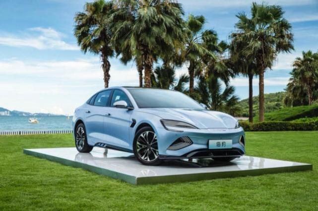 Equipped with a blade battery, BYD Seal's new car "burned" for the ...