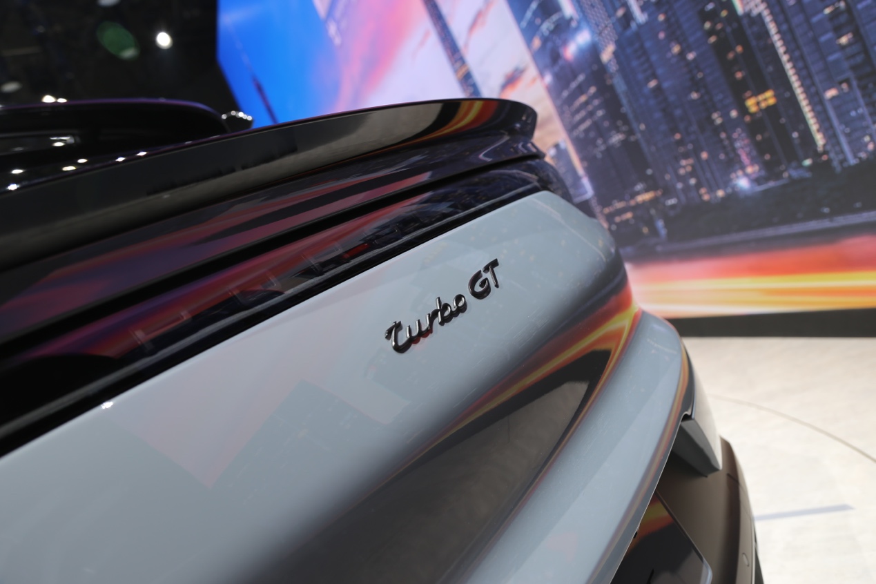 The Chinese brands are working together at the Guangzhou Auto Show ...