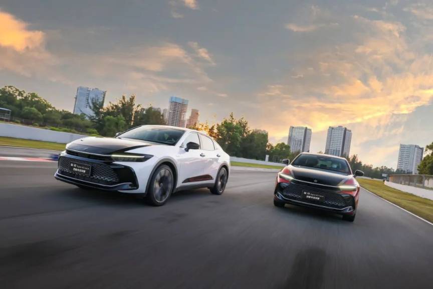 "New species of power" Crown SportCross reshapes a new standard of ...