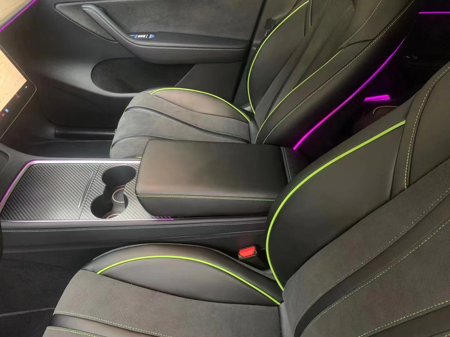 Tesla modely interior modification, Tesla modification pictures - iNEWS