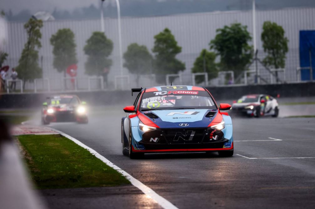 熱血瀟湘 首戰告捷 現代汽車N品牌斬獲2024 TCR China揭幕戰首場冠軍 - 資訊咖