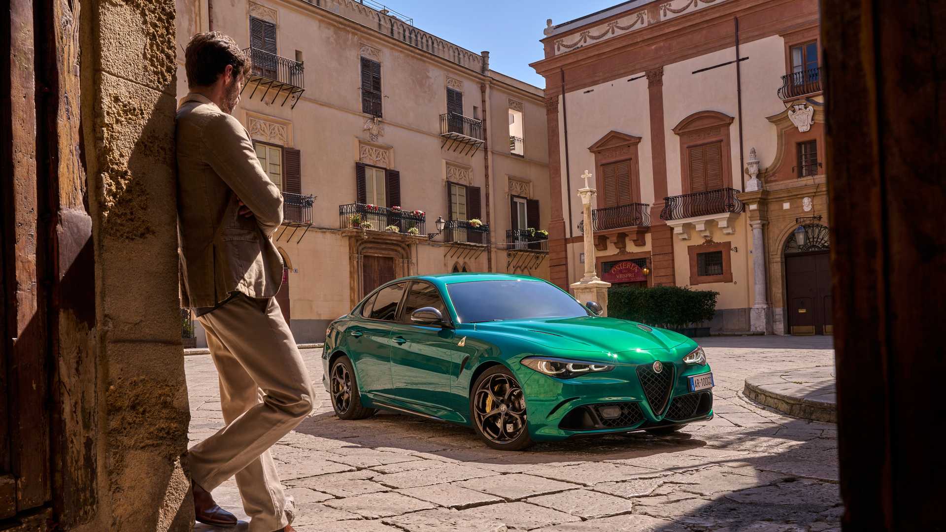 Electric Alfa Romeo Clover: 1,000 horsepower and wireless charging - iNEWS