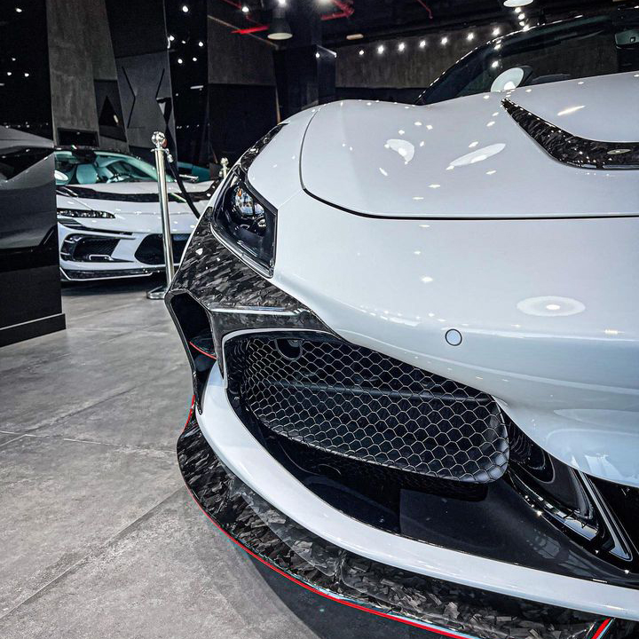 Ferrari F8 Spider MANSORY Forged Carbon Custom Edition - iNEWS