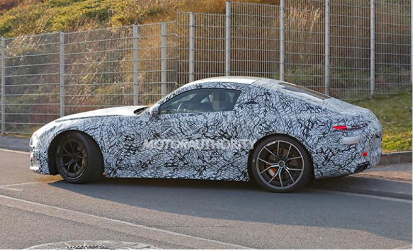 Mercedes-Benz AMG GT spy photos hit, aggressive appearance with super ...
