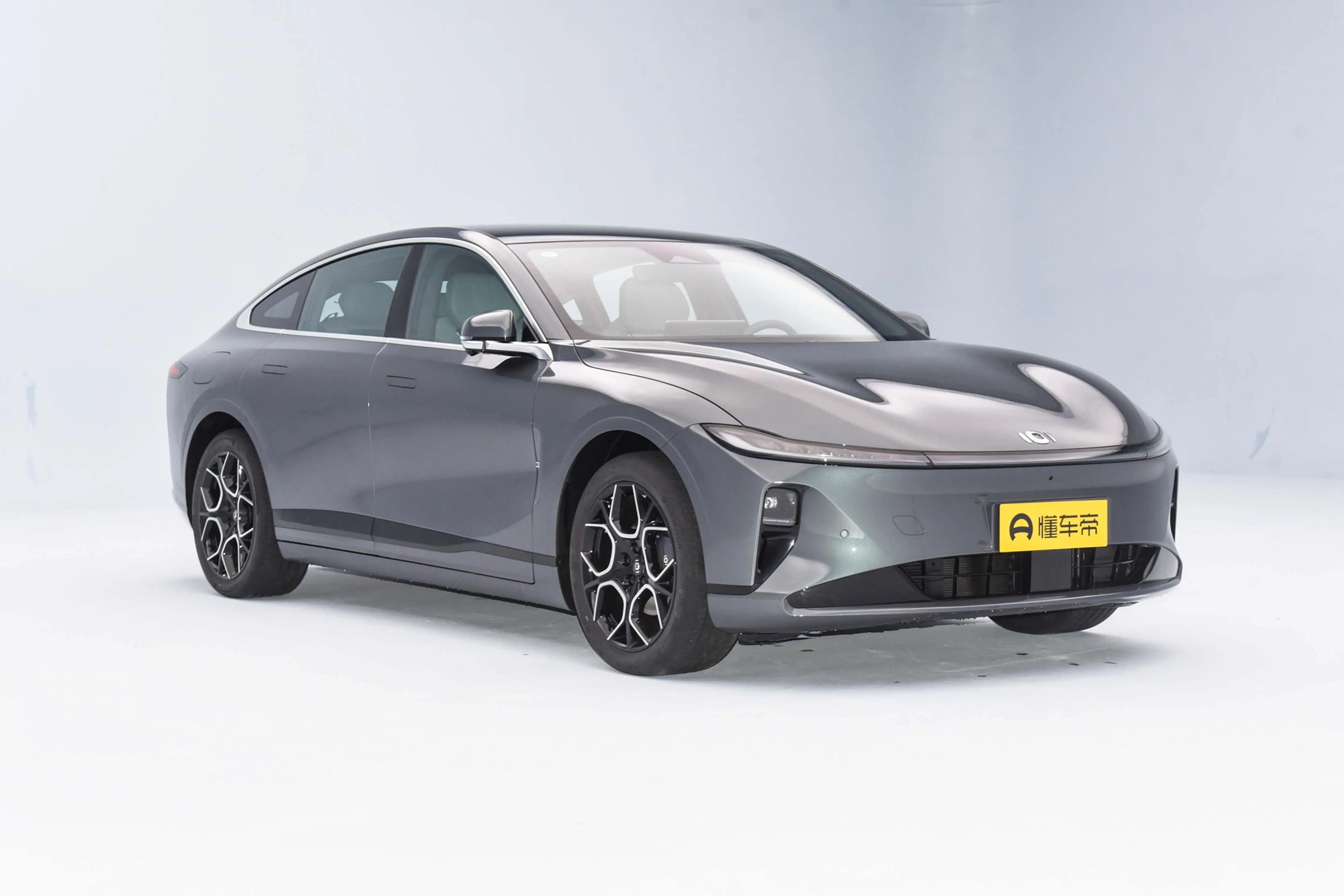 Too cruel! This medium and large car is actually equipped with a large ...