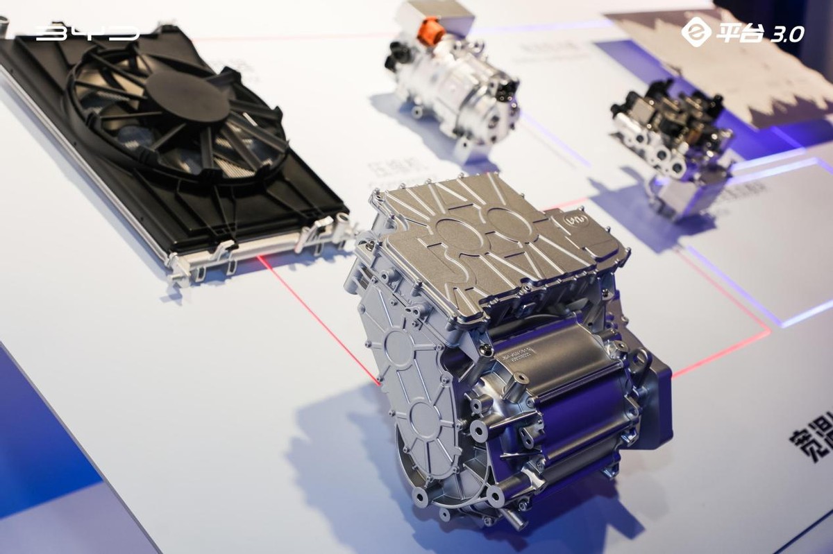BYD e-platform 3.0 has four core advantages, which can effectively ...