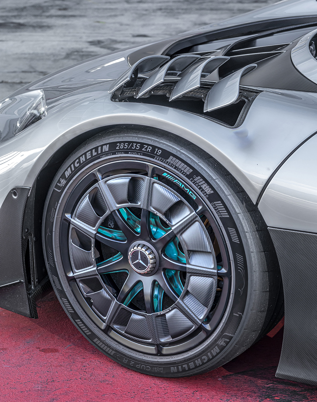Party Mode: Mercedes-AMG ONE - iMedia
