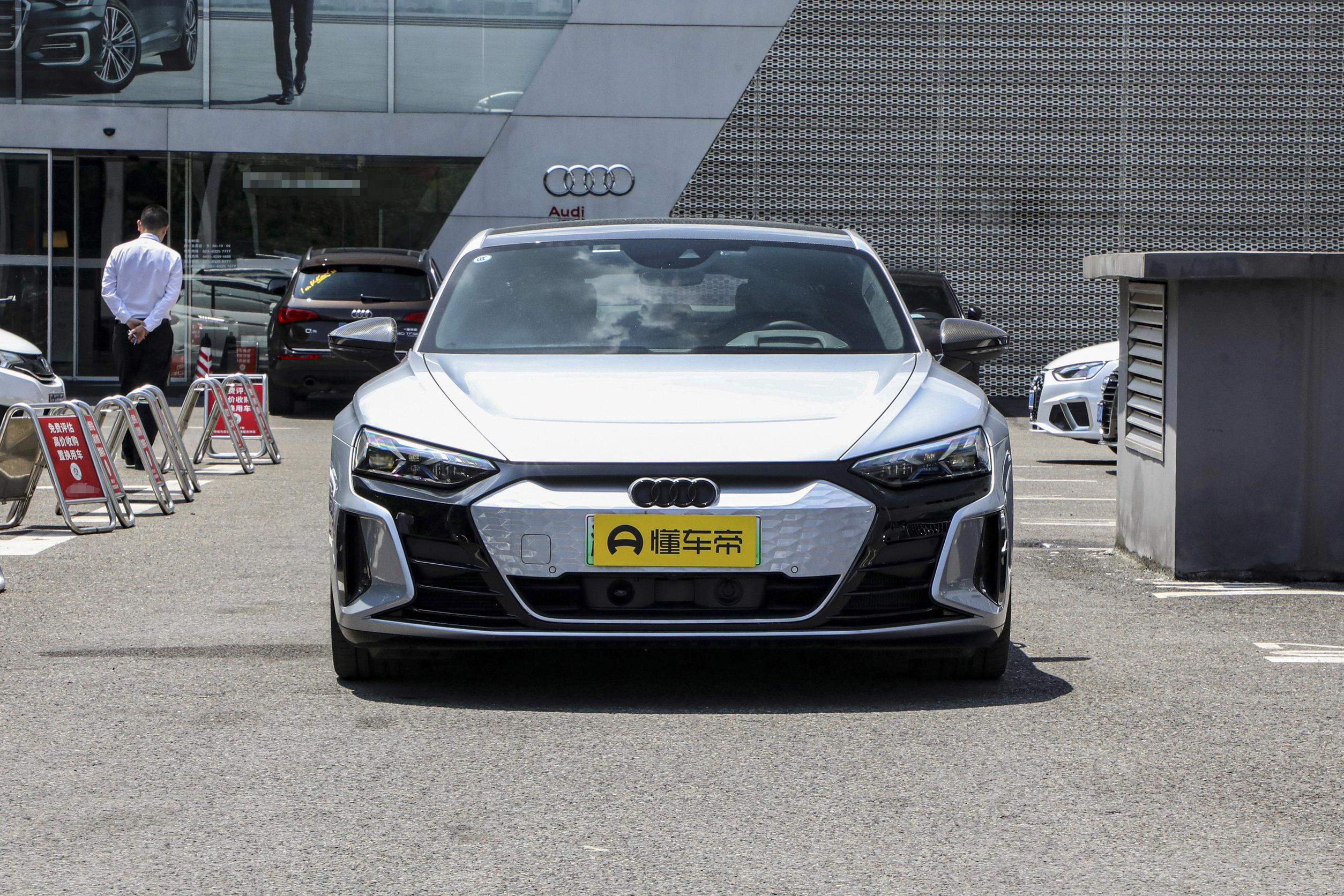 Audi's pure electric model, Audi RS e-tron GT, has a maximum torque of ...