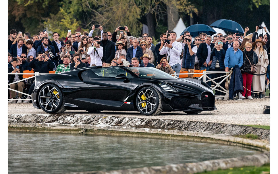 The last of Bugatti's 16-cylinder engines, the 1,600-horsepower ...