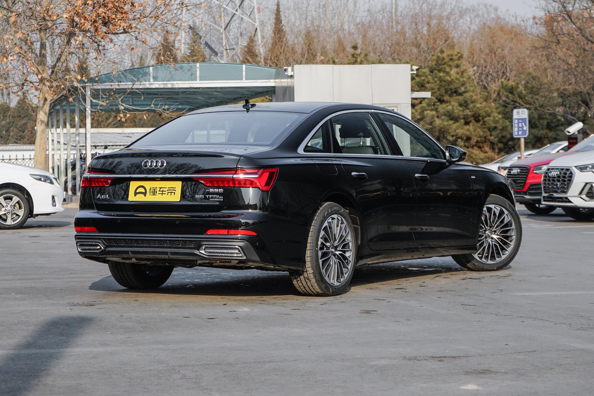 賣50.8萬的綠牌豪車，6.7秒破百，油耗2.1L，帶你看奧迪A6L PHEV - 資訊咖