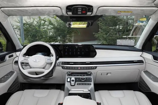 The Korean series finally became ruthless, with a wheelbase of 2900mm, pure imports with 3.5L V6 ...