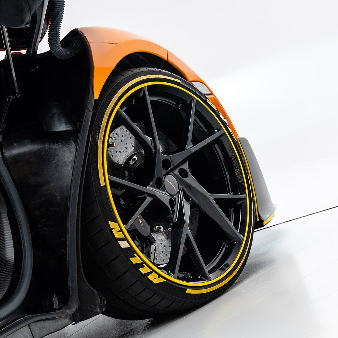 McLaren 720S MANSORY Volcanic Orange Custom Edition - iNEWS
