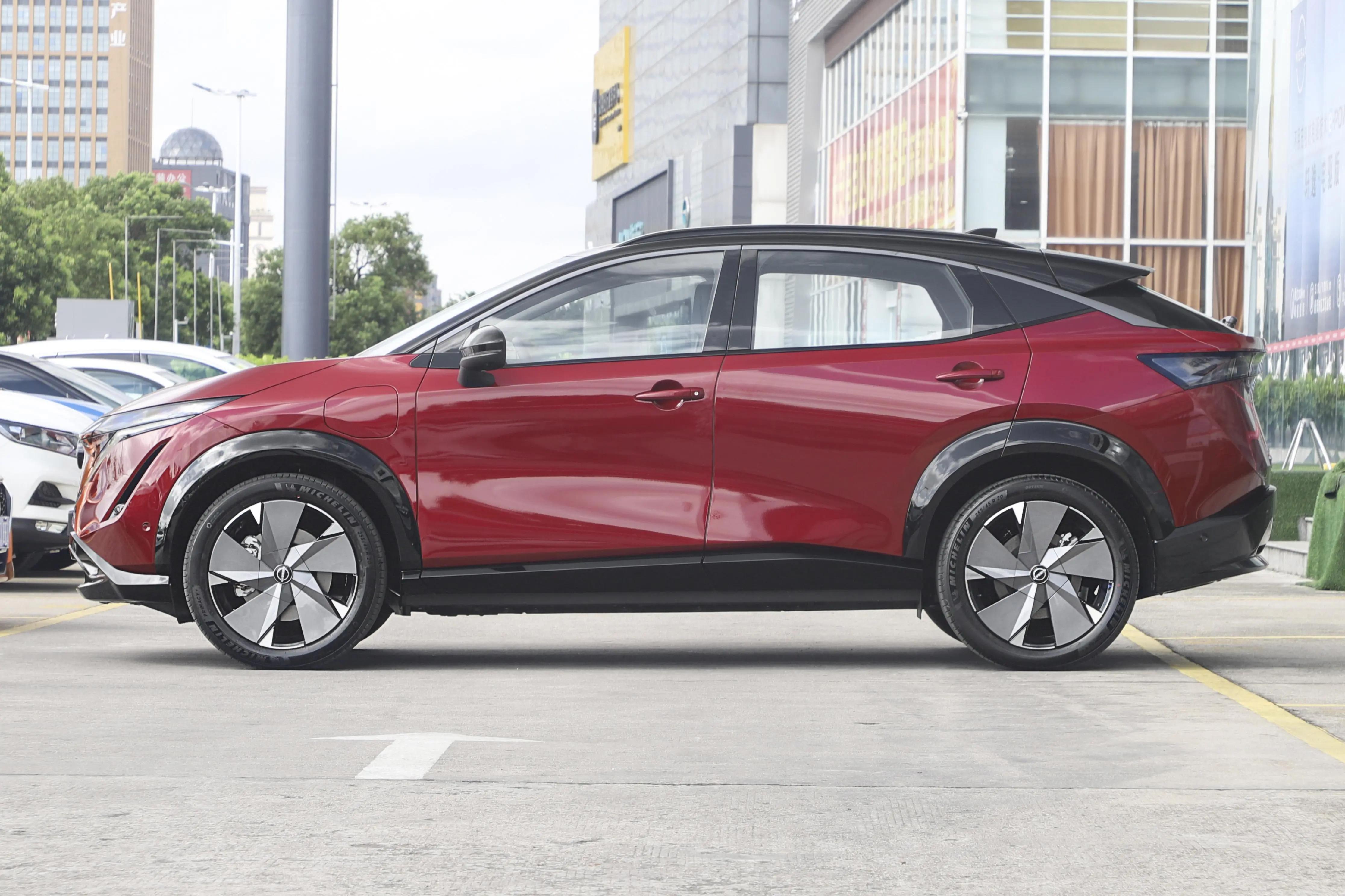 ARIYA, leather seat + large space, more suitable for young people - iNEWS