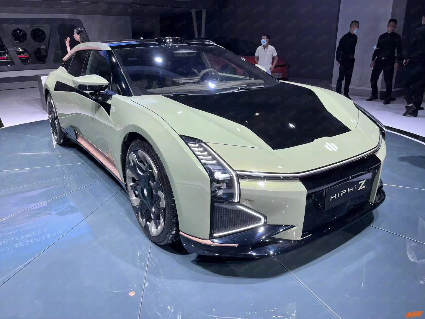 The production version of Gaohe HiPhi Z and Mecha Dragon appeared at ...