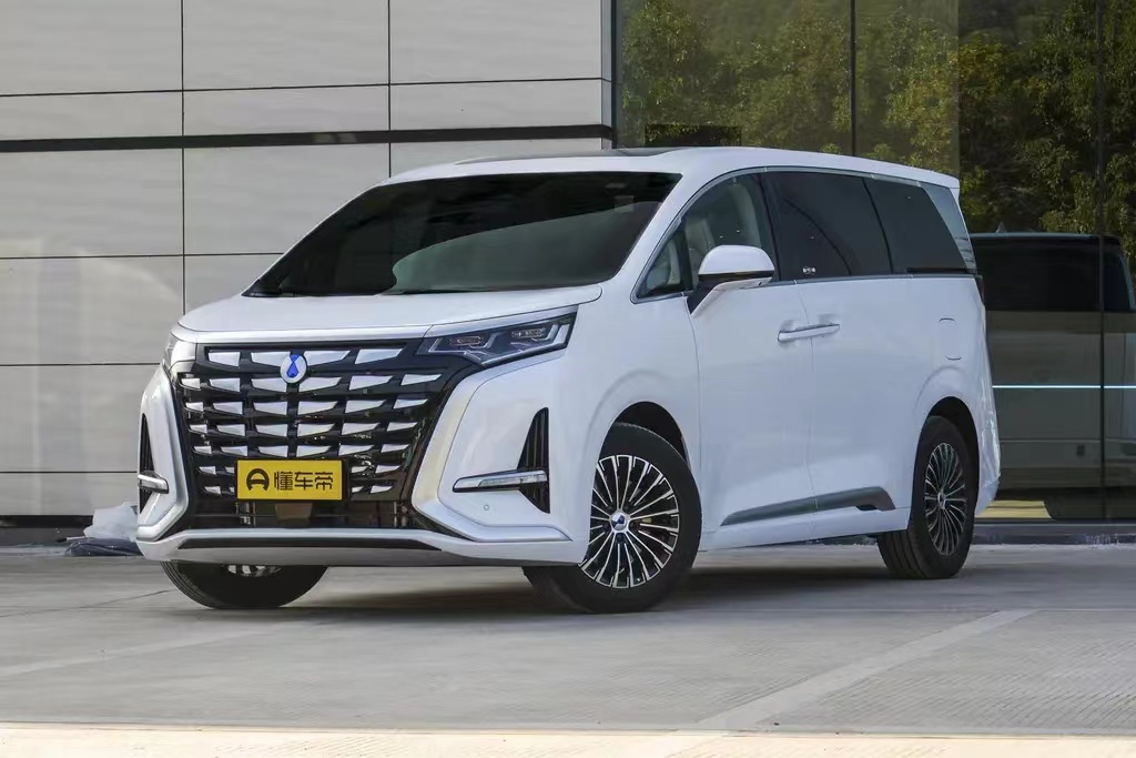 Tengshi D9 DMi, if you want to buy a medium and large MPV, you can look ...