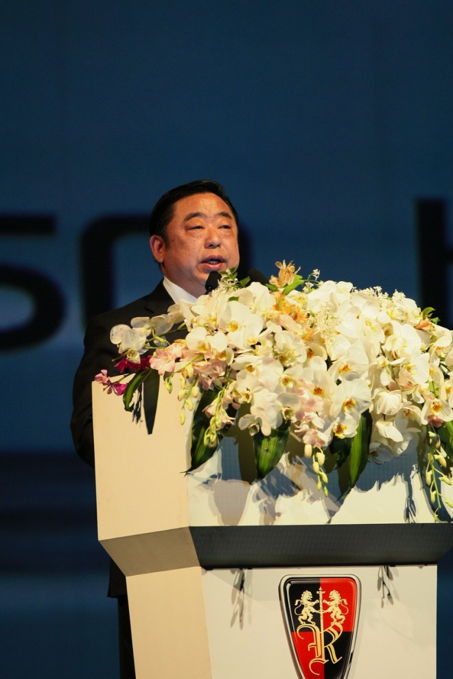 Hu Maoyuan talks about the 1,000 days of Shanghai-South Cooperation - iNEWS