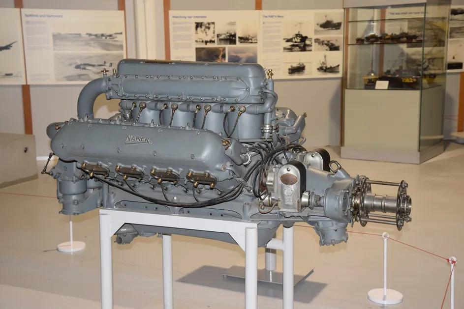A brief history of the W12 engine - iNEWS