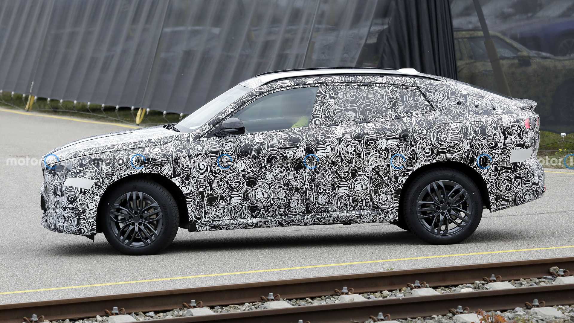 Next-generation BMW X2 spy photos with fastback body first exposed ...
