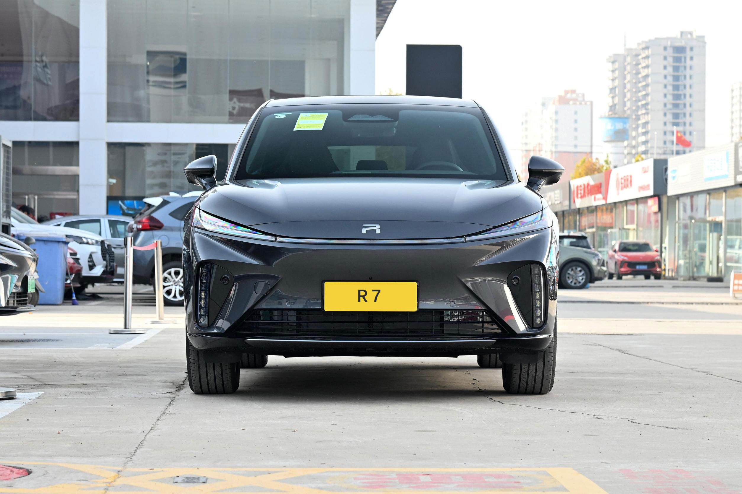 This medium and large SUV, with 340 horsepower and 4D imaging radar ...